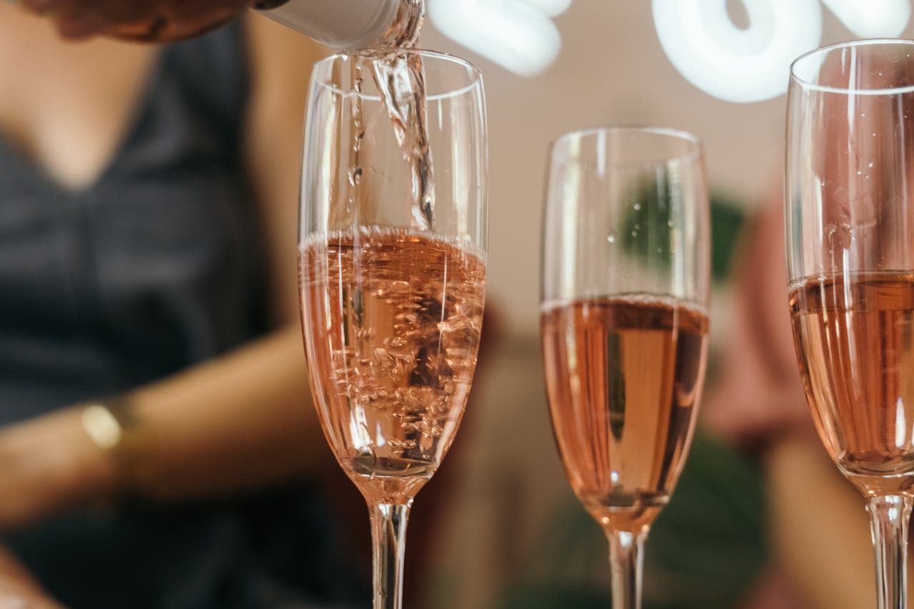 Rosé Wine Tasting at the Hall – Sat 13th July at 5.30pm